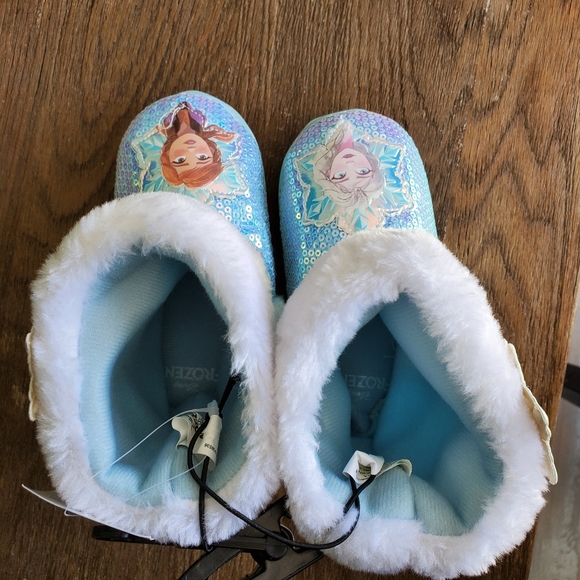 Disney | Shoes | Disney Frozen Anna Elsa Girls Bootie Slippers | Poshmark